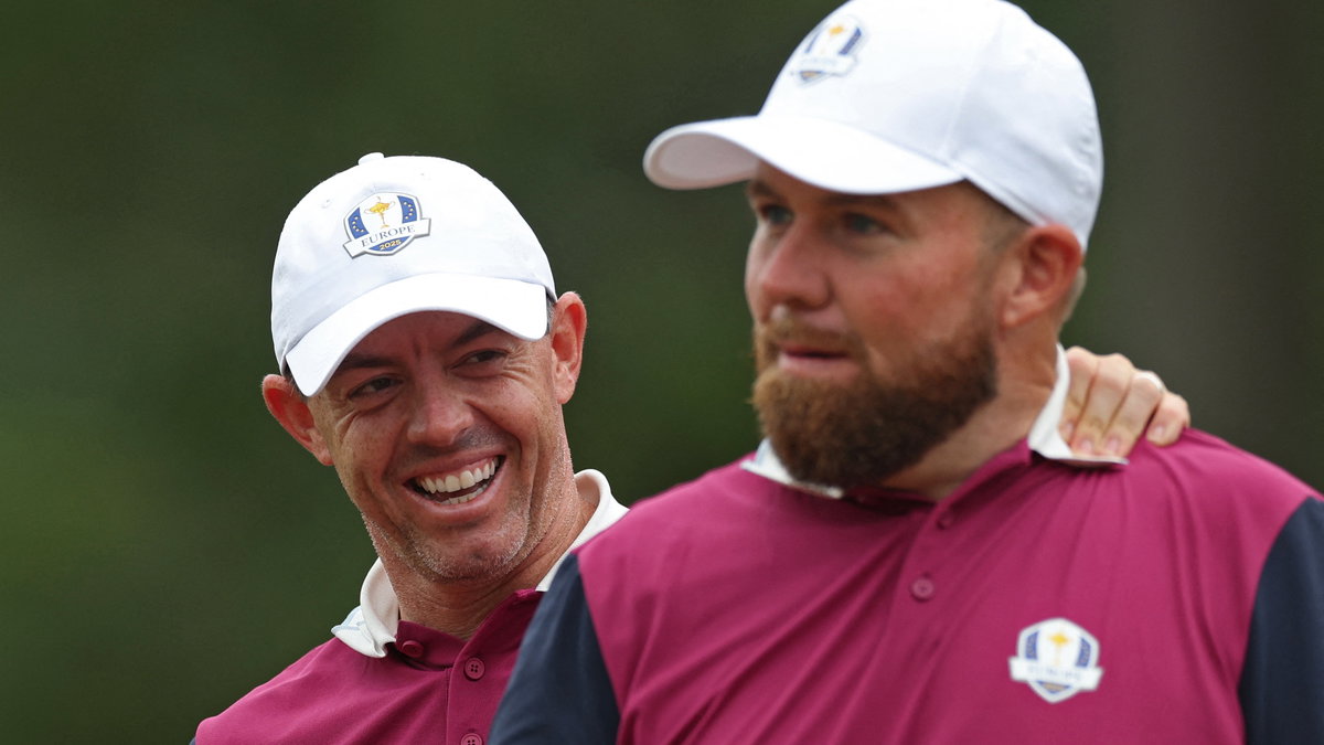 Rory McIlroy approves after being brutally heckled by unruly golf fan ...