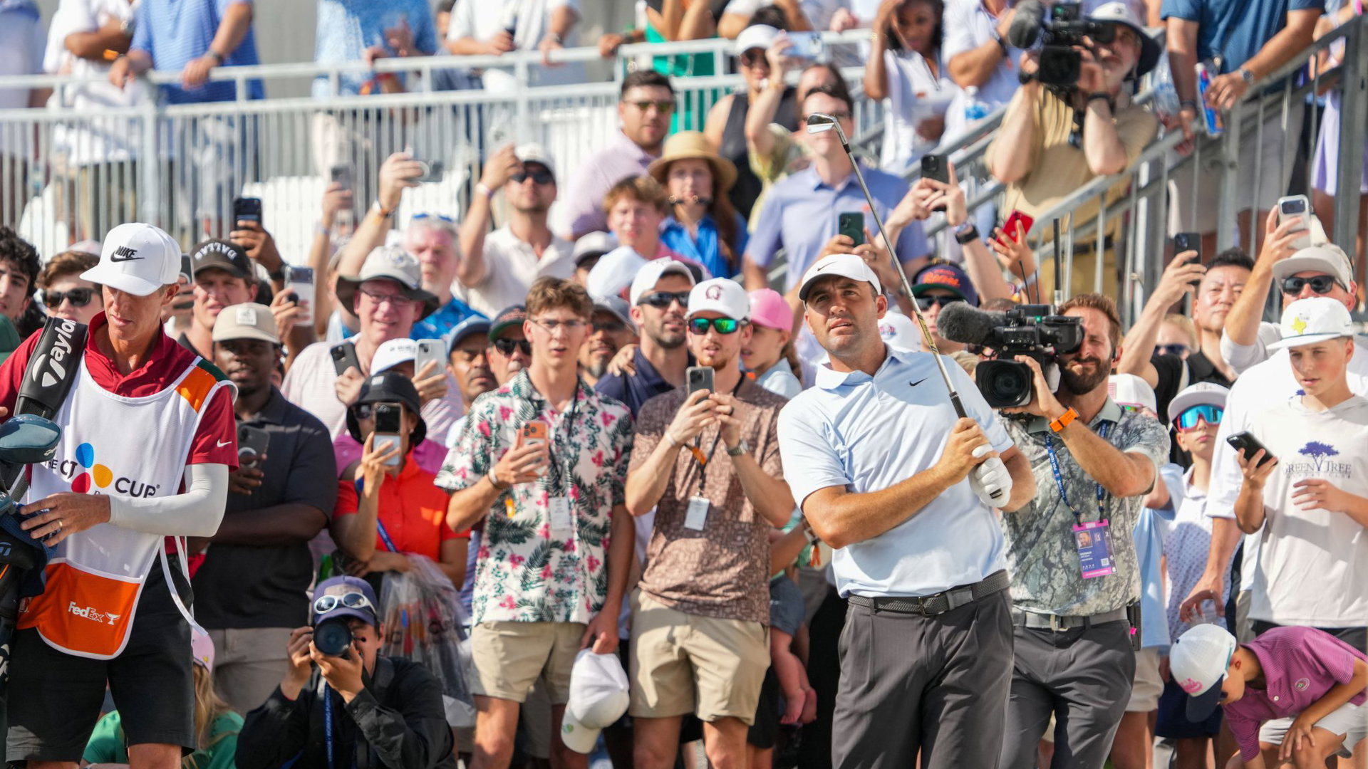 Fan arrested after storming green during Scottie Scheffler’s round at ...